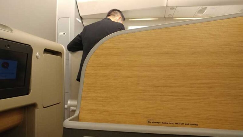 Manila to Sydney Qantas Business Class Flight Review